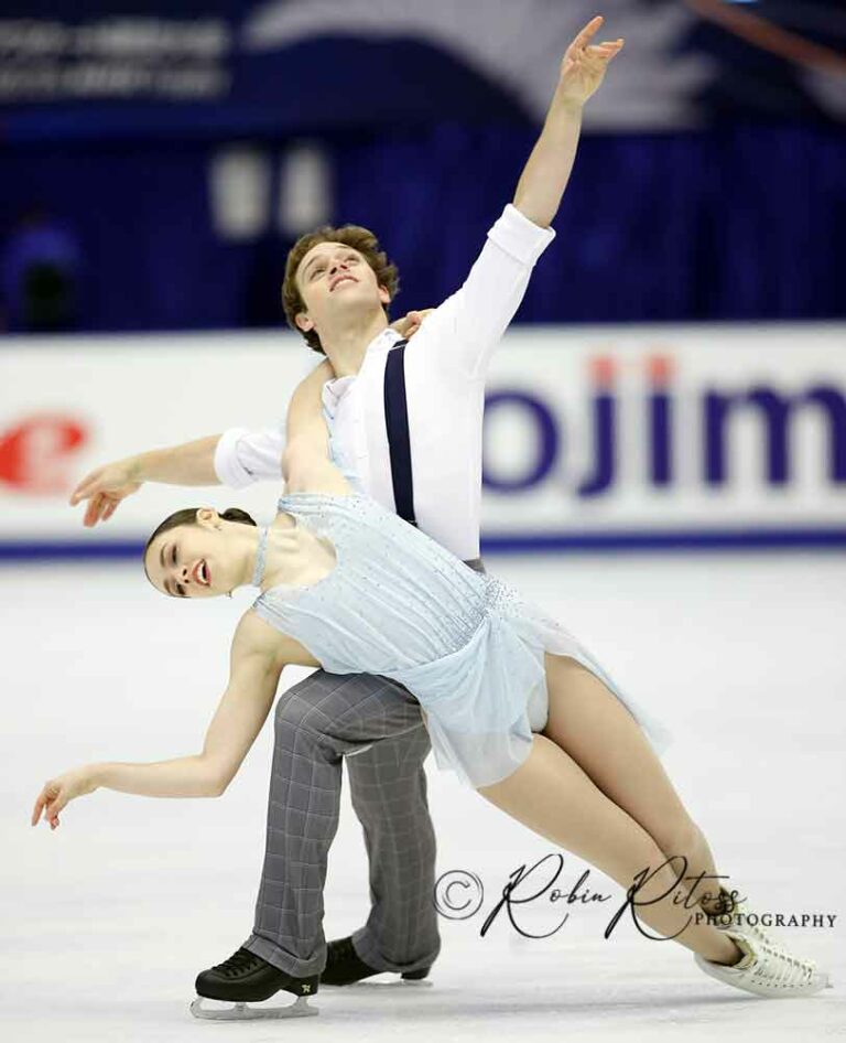 Photos – 2022 NHK Trophy – Figure Skaters Online
