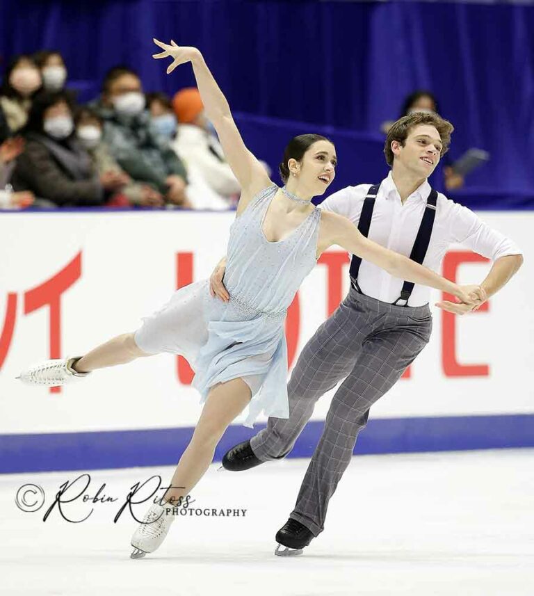 Photos – 2022 NHK Trophy – Figure Skaters Online