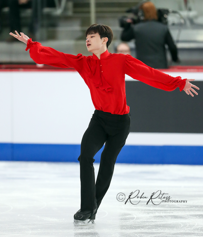 Photos - 2023 World Junior Championships - Figure Skaters Online