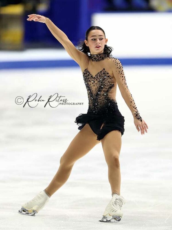 Photos - 2023 NHK Trophy - Figure Skaters Online