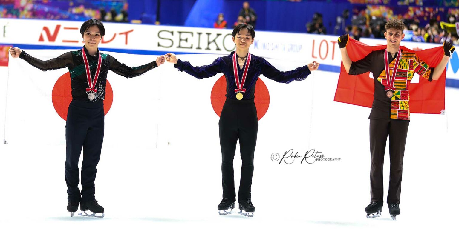 Photos - 2023 NHK Trophy - Figure Skaters Online
