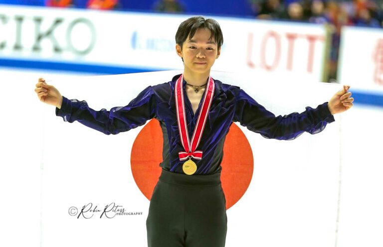 Photos - 2023 NHK Trophy - Figure Skaters Online