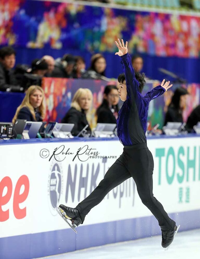 Photos - 2023 NHK Trophy - Figure Skaters Online
